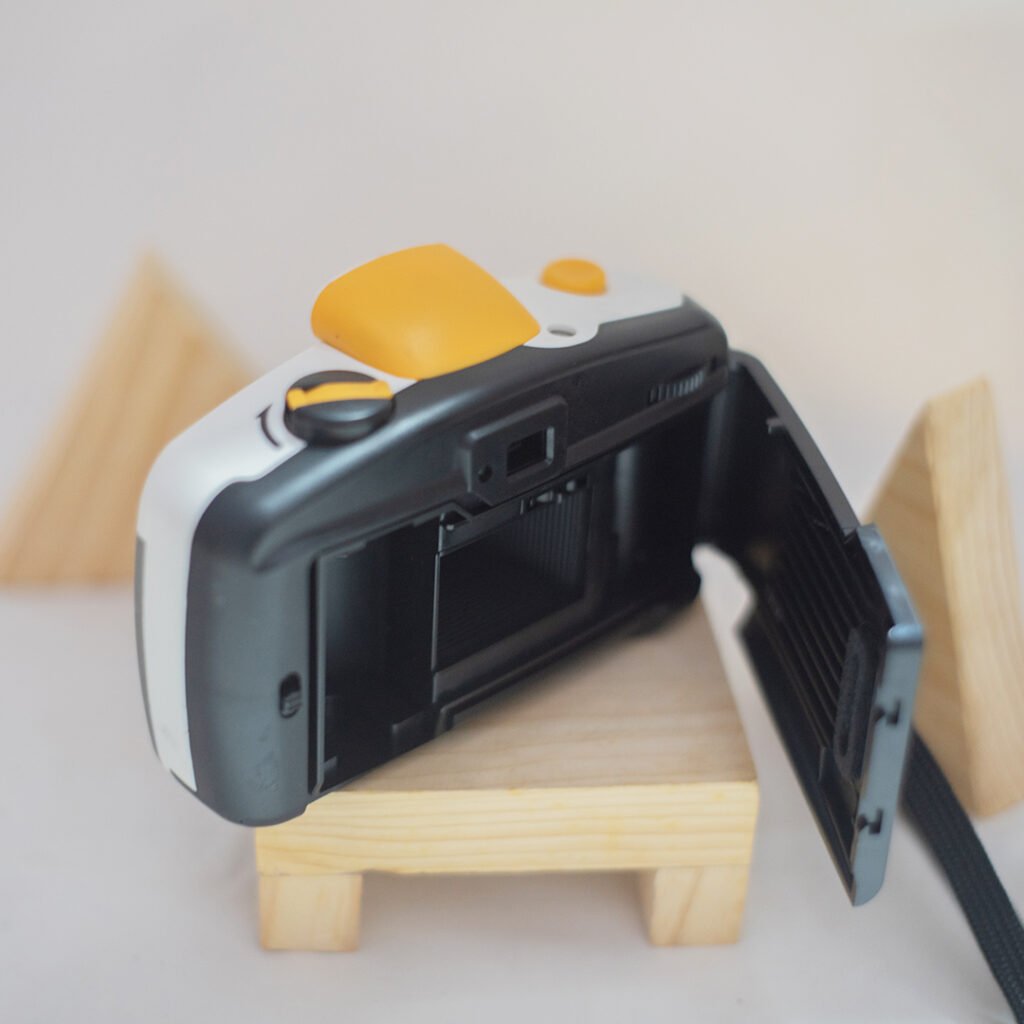 Kodak KB 10 Film Camera - Vintage and Antique Cameras for sale in India