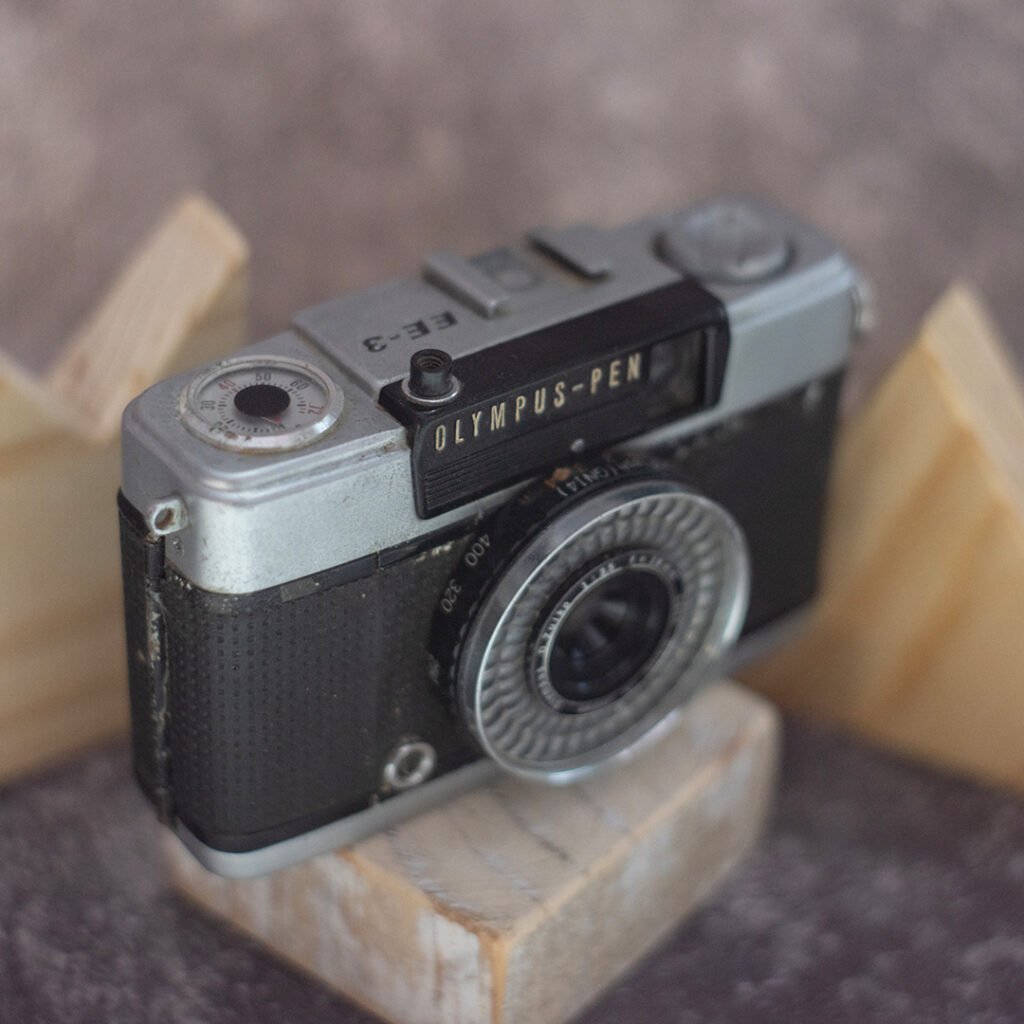 Olympus Pen 35mm Half Frame Film Vintage Camera - Vintage and Antique ...