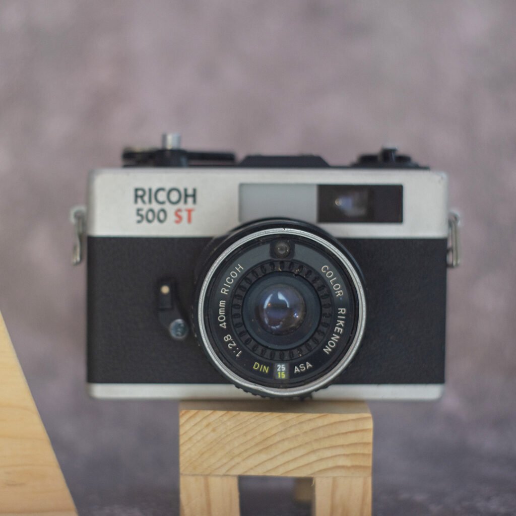 Ricoh 500g 35mm Vintage Camera - Vintage and Antique Cameras for sale ...