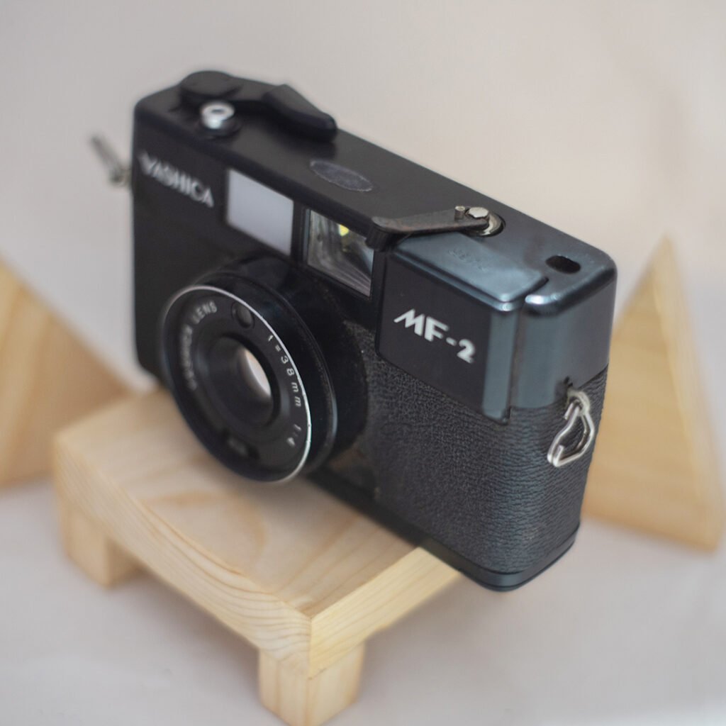 Yashica MF-2 35mm Film Plastic Camera - Vintage and Antique Cameras for ...