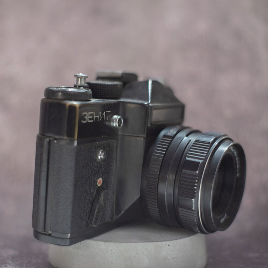 Zenit ET 35mm Vintage Camera - Vintage and Antique Cameras for sale in ...