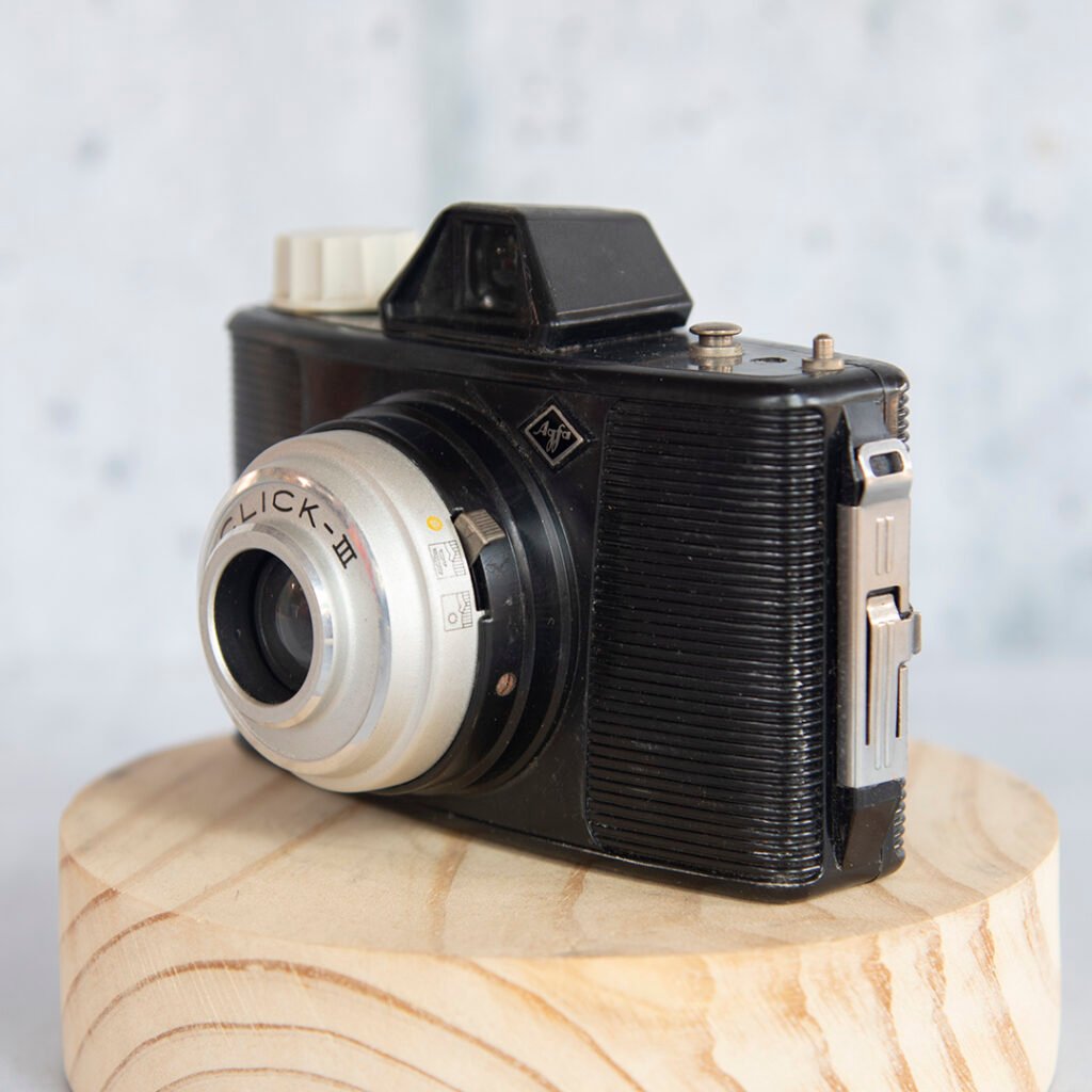 Agfa Click III Vintage Camera - Vintage and Antique Cameras for sale in ...