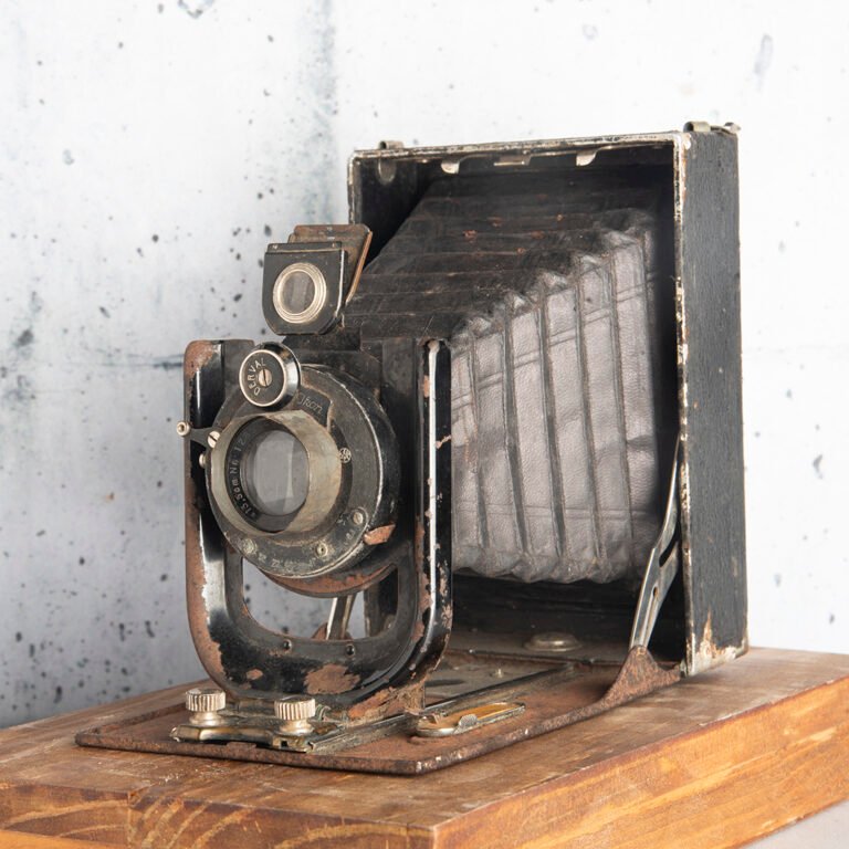 Zeiss Ikon Taxo-64 Derval Folding Camera - Vintage and Antique Cameras for sale in India