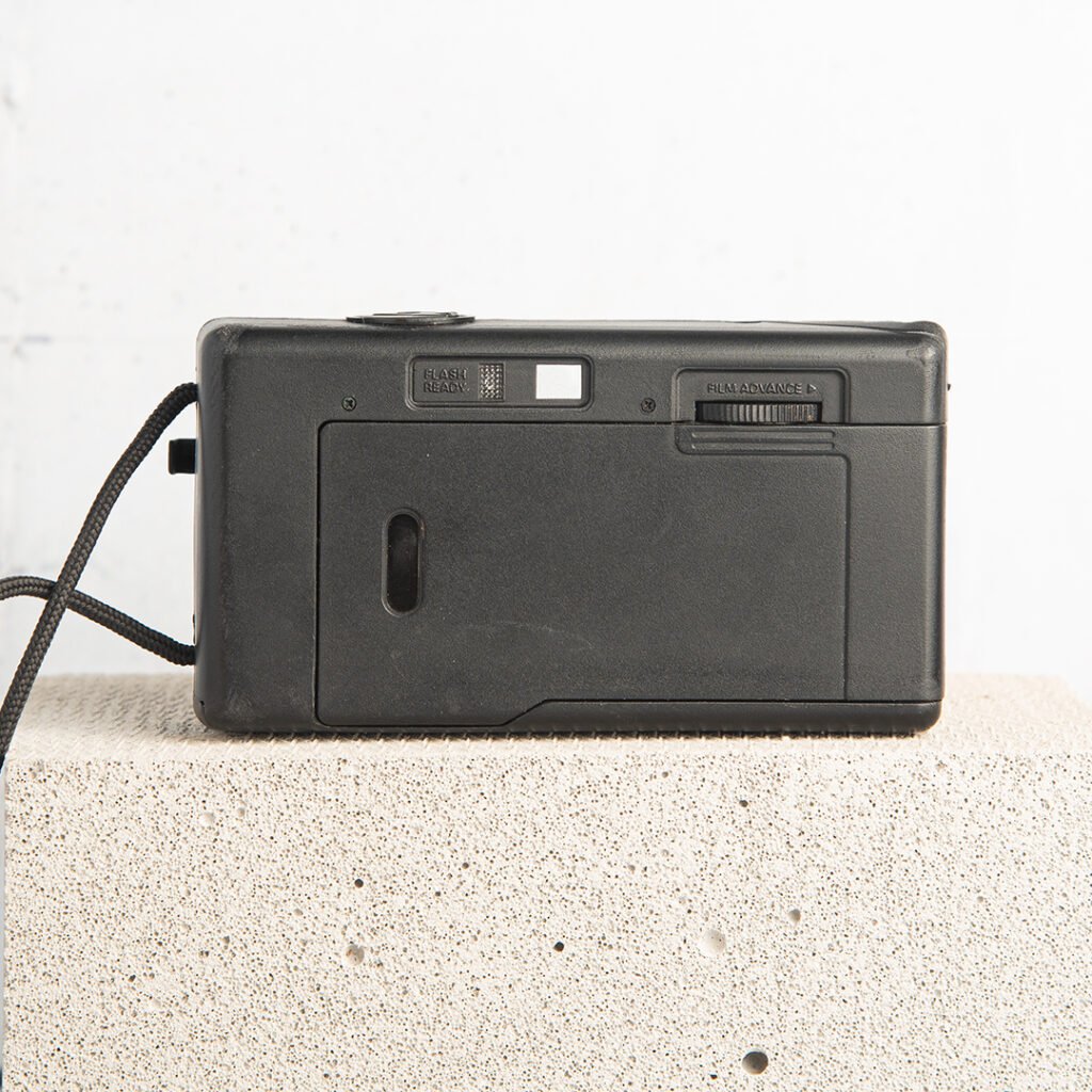 Kodak Kroma 35 MM Vintage Camera - Vintage and Antique Cameras for sale ...