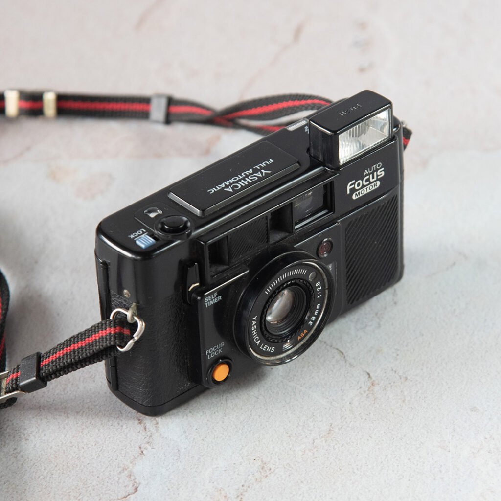 Yashica Auto Focus Motor Vintage Camera - Vintage and Antique Cameras ...