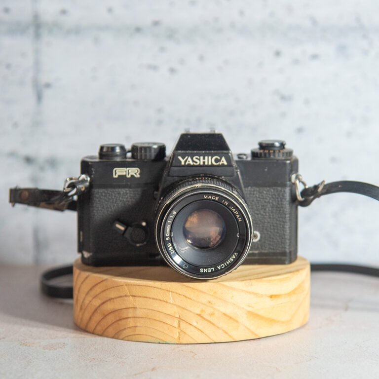 Yashica FR Vintage Camera - Vintage and Antique Cameras for sale in India
