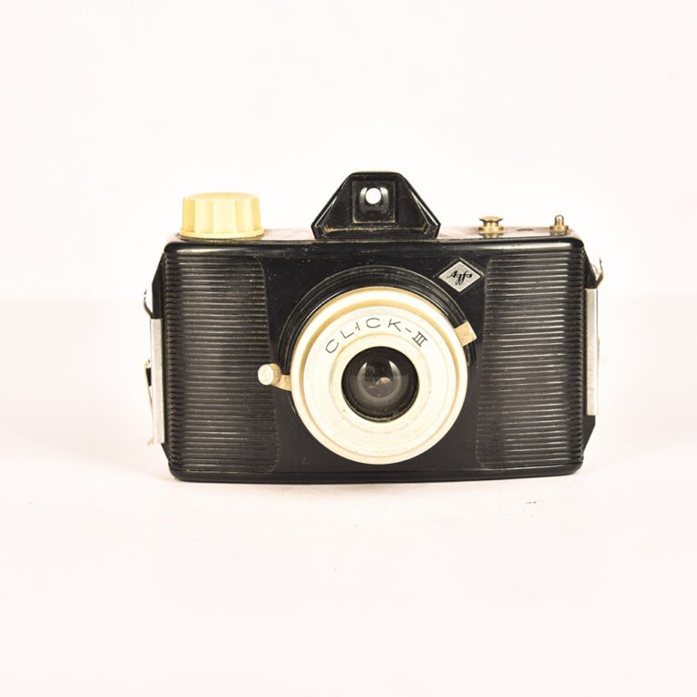 Agfa Click III Vintage Camera - Vintage and Antique Cameras for sale in ...